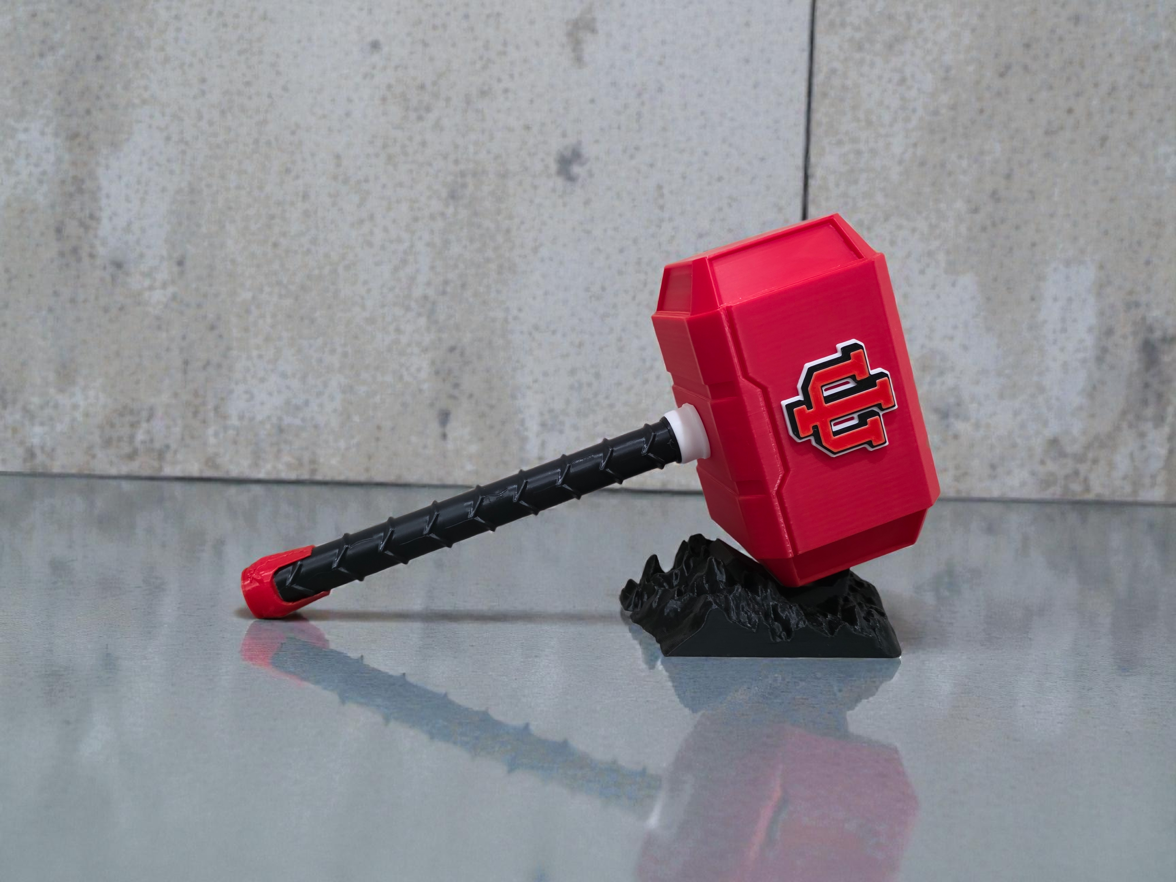 Indiana University Hoosiers–Inspired Thor Hammer – BND 3D Prints
